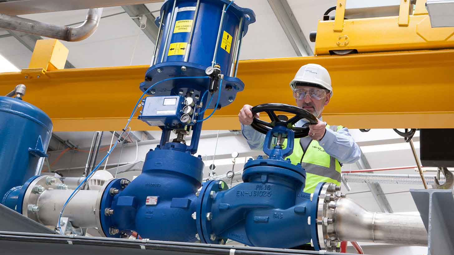 BSA and BSAT Bellows Sealed Stop Valve | US | Spirax Sarco